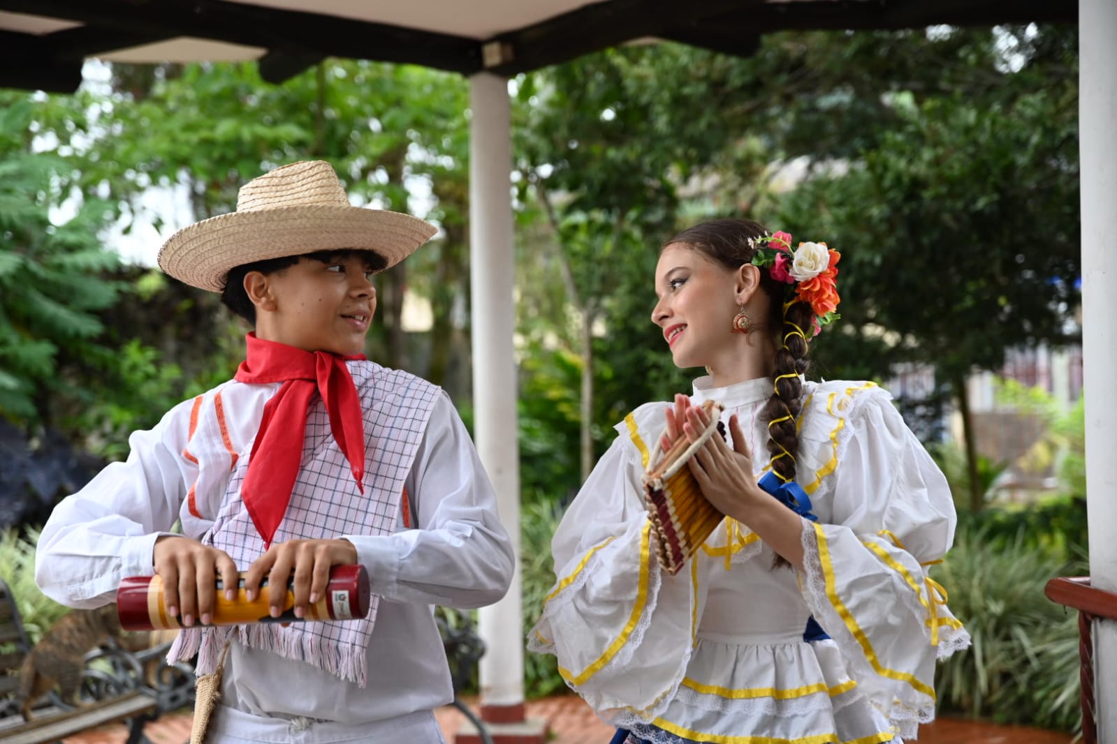 Líbano: del lomo de mula a cuna de la cultura en Colombia