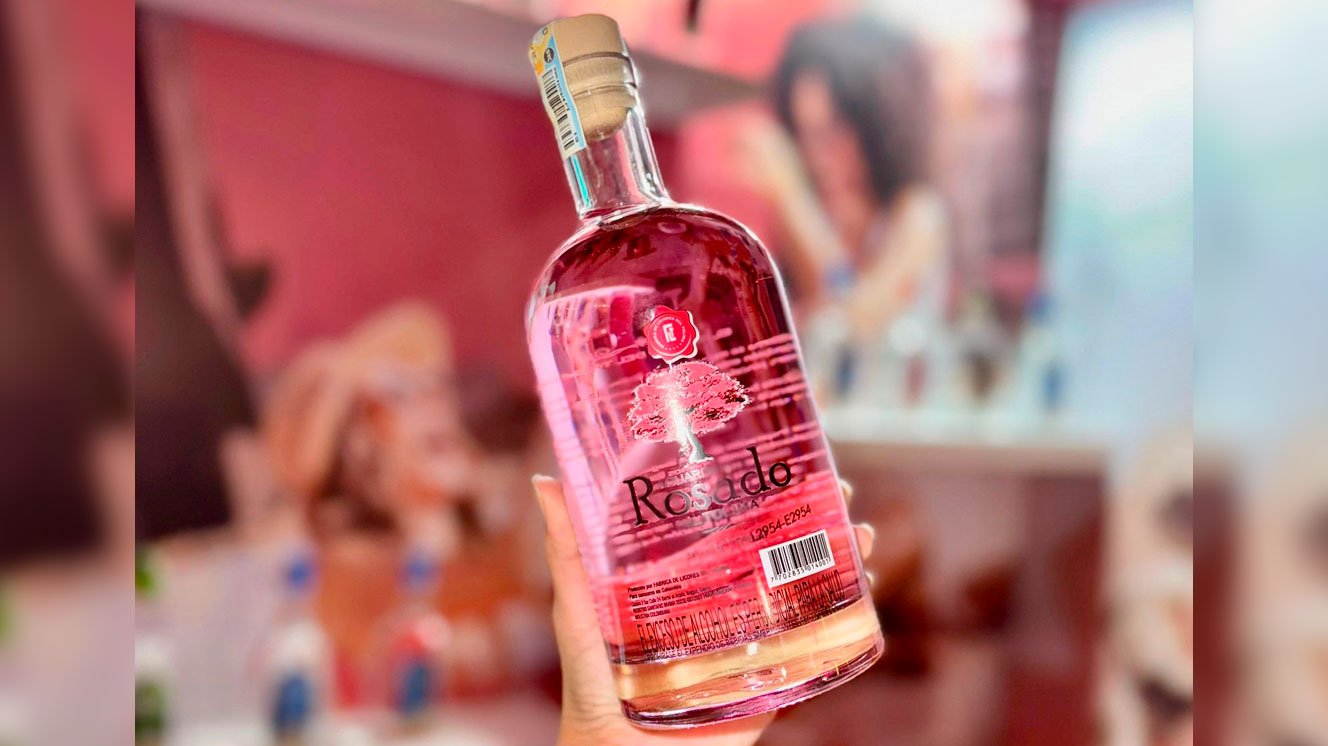 Aguardiente Rosado del Tolima conquistó Expodrinks 2024, la feria de ...