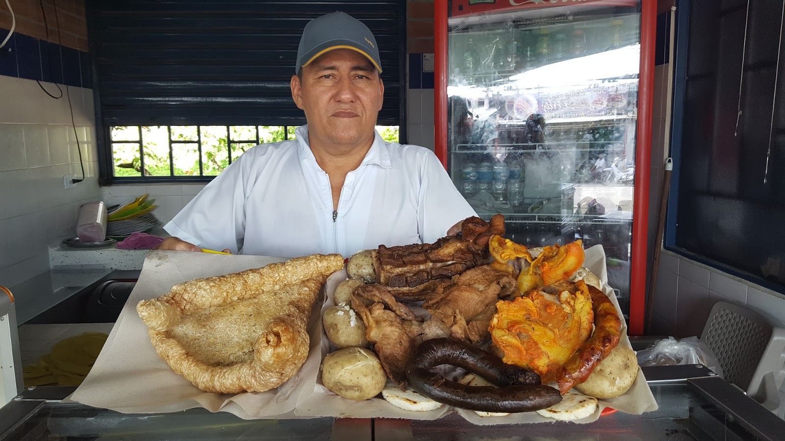 Negocios de avena y fritanga en Venadillo golpeados por el cierre de ...