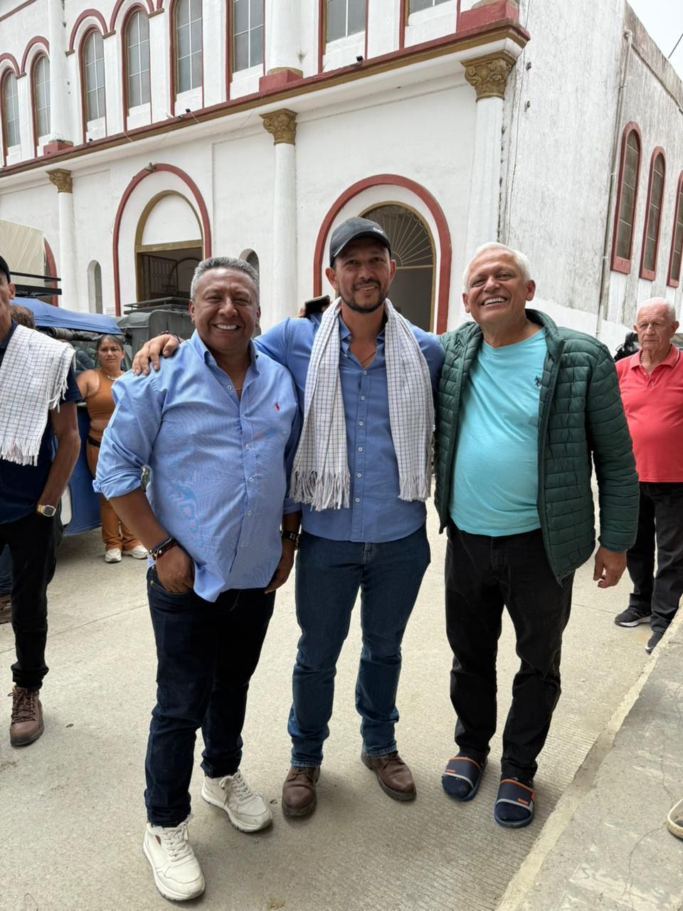 Hernán Andrade fortalece su campaña al Senado con la vinculación de ...