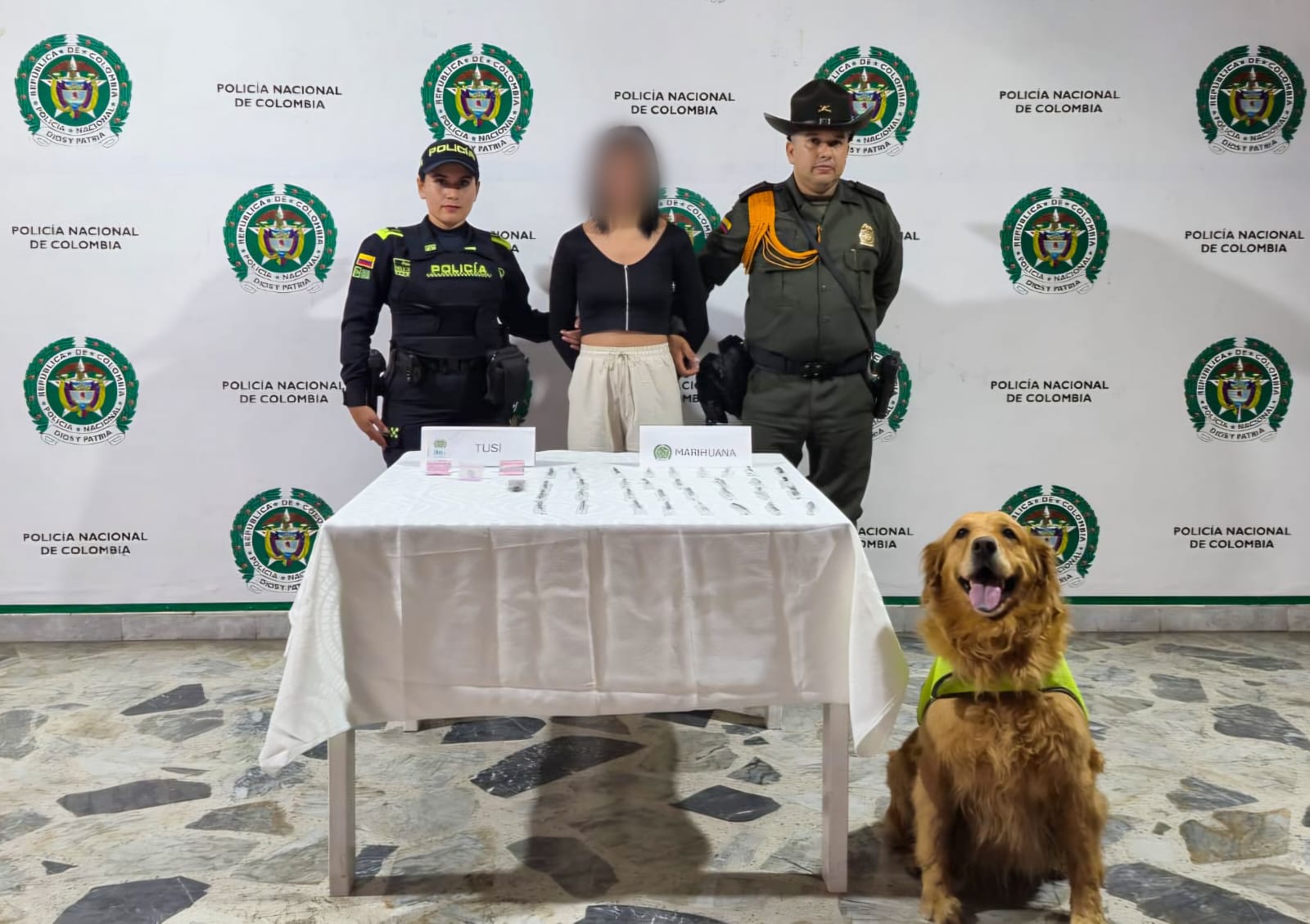 Cae mujer extranjera con marihuana y tussi en el Terminal de Ibagué