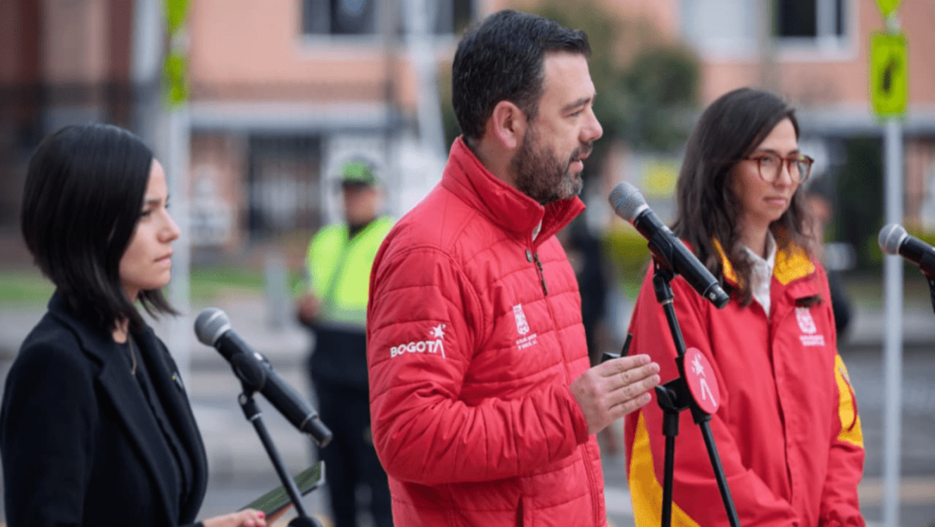 En 2026 habrá pico y placa en fin de semana para los carros no ...