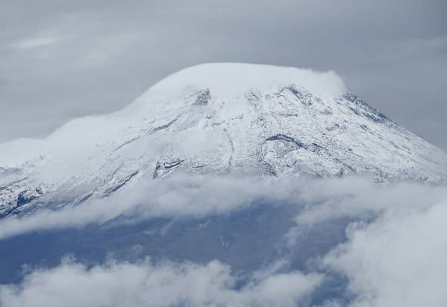 El Nevado del Tolima se pobló de nieve