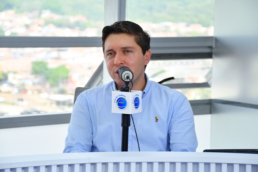 "Demostramos que se puede hacer política de forma diferente": Marco ...