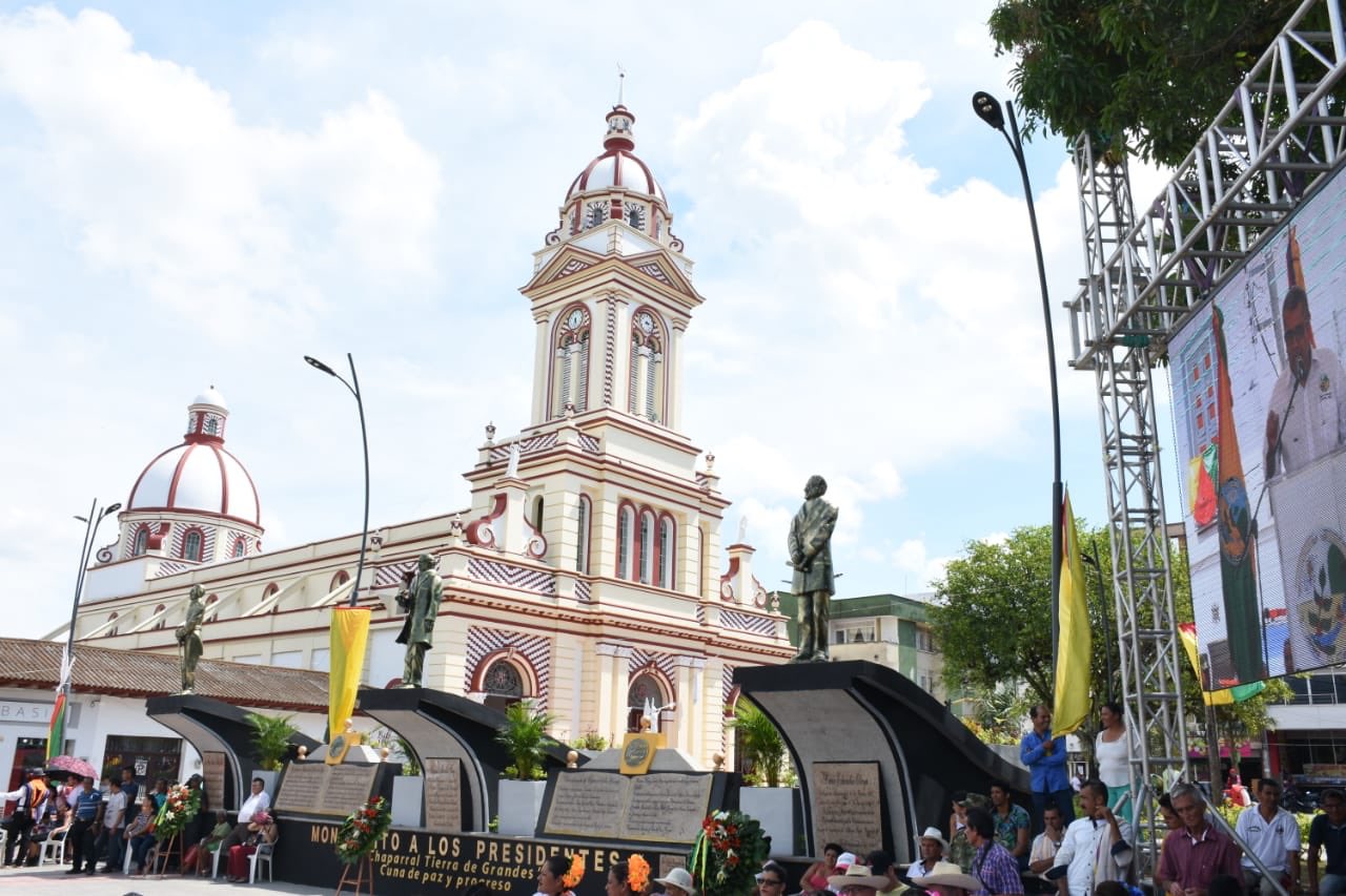 En Chaparral buscan recuperar espacio público en el emblemático Parque ...